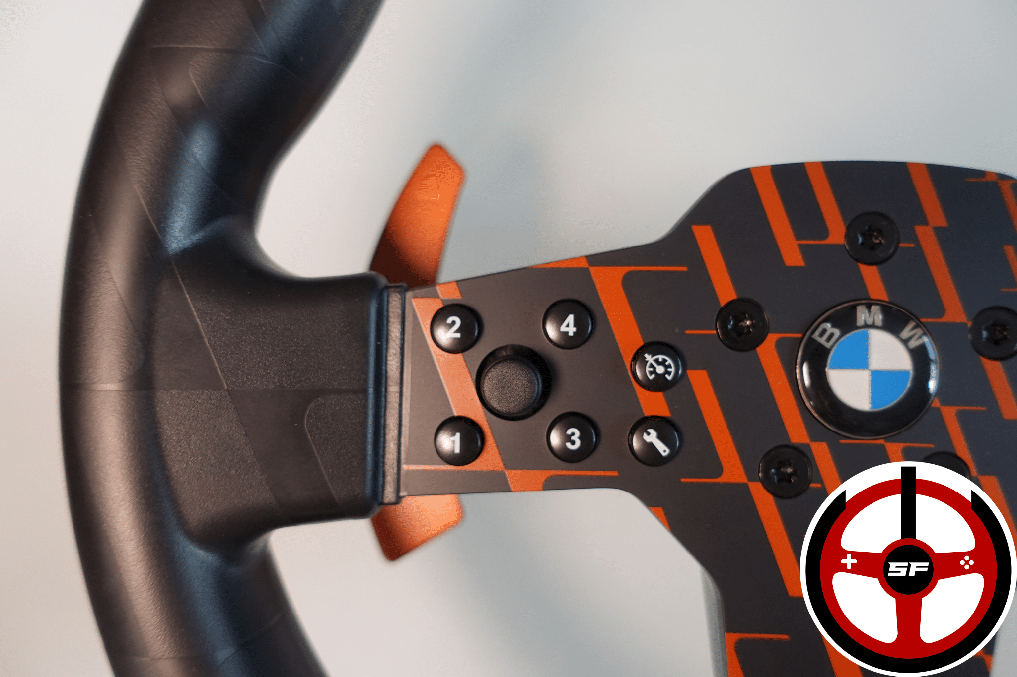 Testing the Fanatec CSL BMW steering wheel: is the entry-level range ...